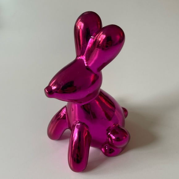 Accents | Metallic Hot Pink Porcelain Bunny In The Style Of Jeff Koons ...